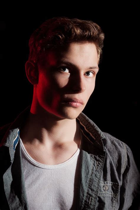 Pin By Maeo On Cinematic Dramatic Lighting Light Photography Male