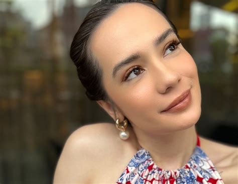 Ditanya Soal Agama Putri Anne Nyembah Batu Fajar