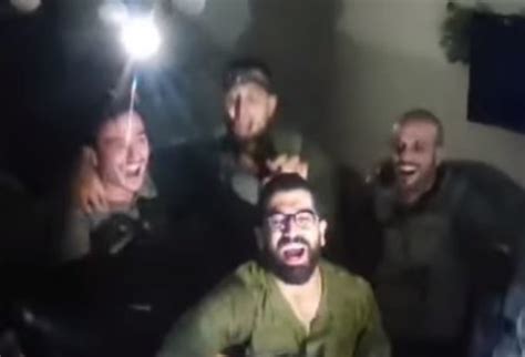 זכיתי להיכנס לעזה חנן בן ארי נכנס ללב הרצועה ולא כלוחם Tmi