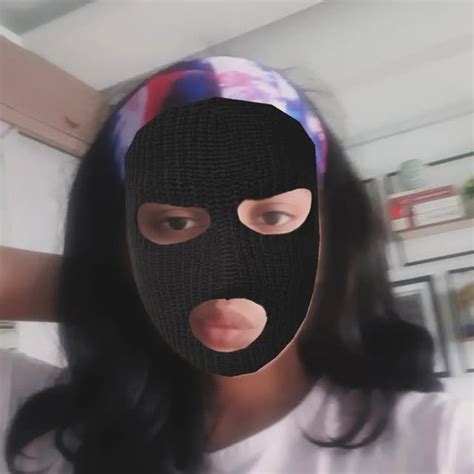 Myra Re • Threads Say More