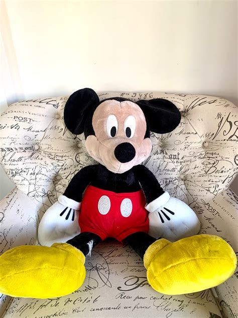 Original Mickey Mouse And Elmo Hobbies And Toys Toys And Games On Carousell
