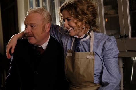 Thomas Craig Inspector Brackenreid” And Hélène Joy Doctor Ogden” Behind The Scenes