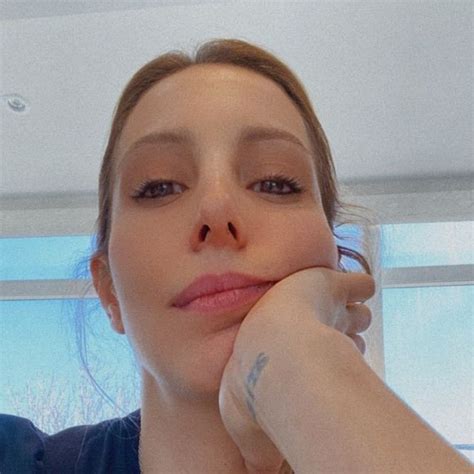 Juana Lander Juanaland • Threads Say More