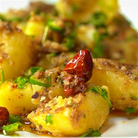 Memoni Khattay Aloo Ramadan Recipes Food Tribune