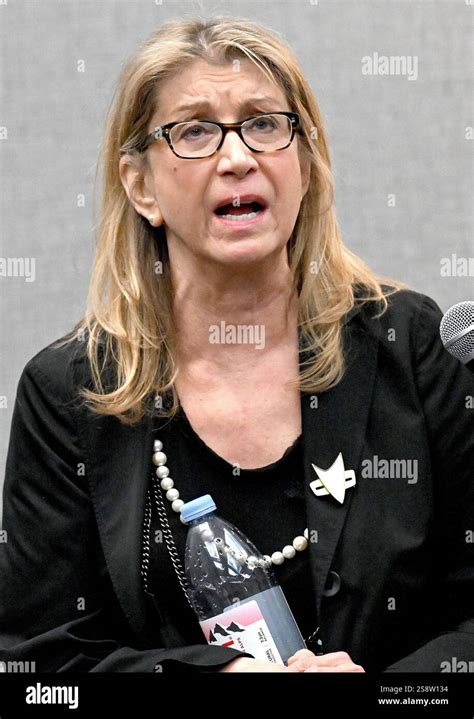 Actress Jeannetta Arnette From The Sitcom Head Of The Class Discusses