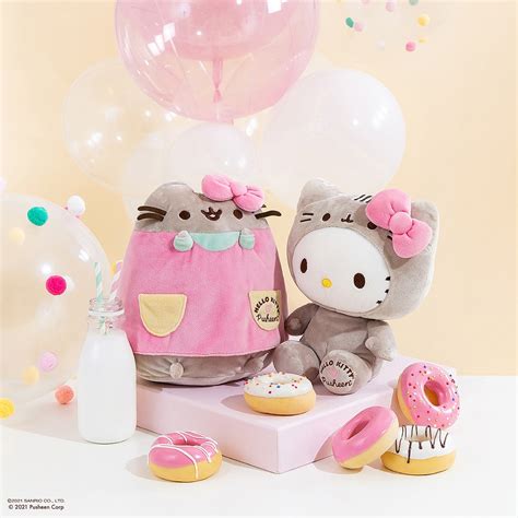 Hello Kitty X Pusheen New Collection Has Stationery And Crocket Kits