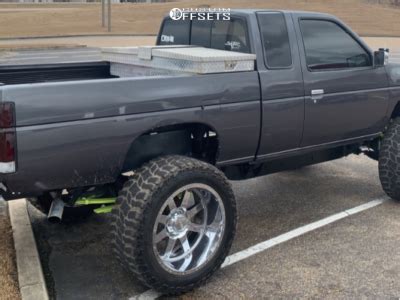 1995 Nissan Pickup With 22x12 75 Gear Big Block And 32550r22 Cooper