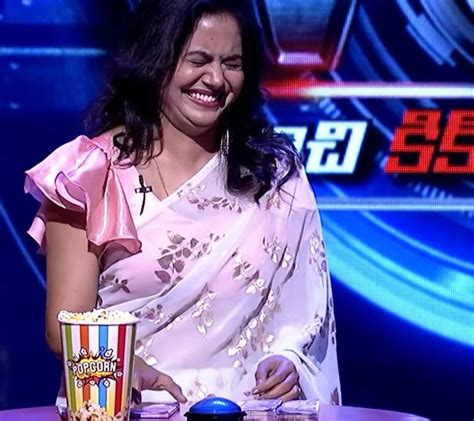 Pin By Srinivas Vitty On Sunitha Singer Armpit Hair Women Actress Without Makeup Beautiful