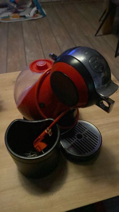 Caffe Aparat Nescaffe Dolce Gusto