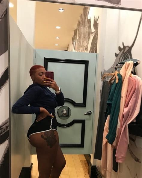 Yung Thangz 16 Shesfreaky