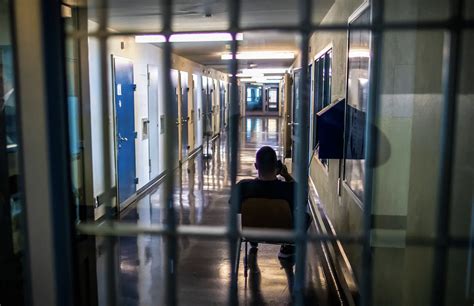 Sex Habgier Und Flucht Tötungsdelikt In Der Eifel Zwei Junge Männer Angeklagt