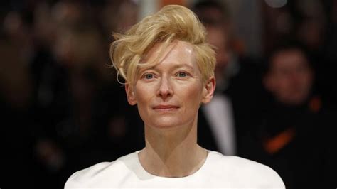 6 Celebrities With Superfluous Nipples Fox News