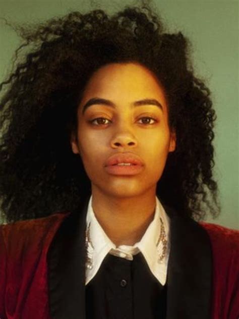 [ajani Russell] Biografia Altura Idade Aniversário E Signo