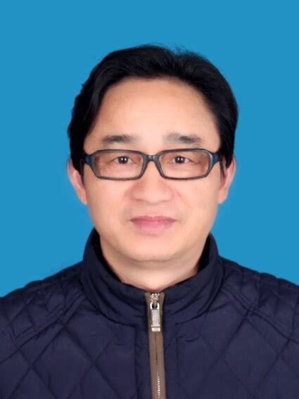 胡春华 信息与数学学院