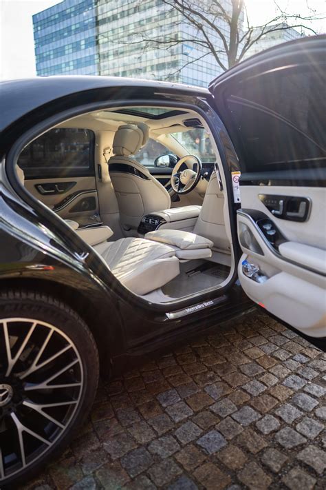 Mercedes Benz S Class 400d 4matic Long — Personal Transport Roman Krejčí