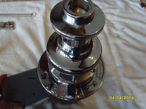 Ideal Windlass Model V1c Rev 12v Like New Buyselltrade