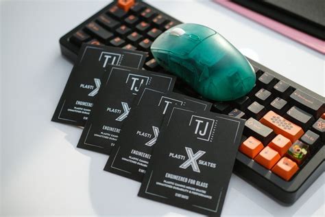 Tj Exclusives Plastix Dot Skates Universal Respawn Gaming Tech