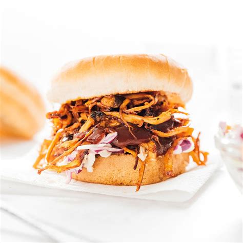 Bbq Pulled Pork Sandwich Slow Cooker Peach Bbq Pulled Pork Sandwich