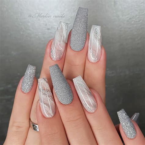 30 Latest Grey Nail Ideas With Glitter To Try In 2024