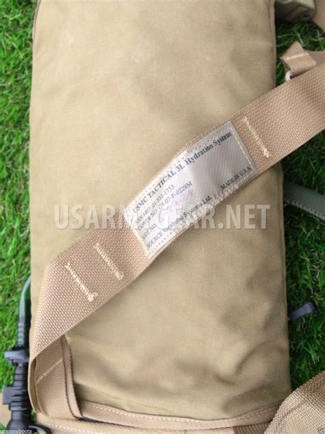 Usmc Tactical Hydration System Coyote Marine Carrier Assembly With 3 L Bladder Us Army Gear