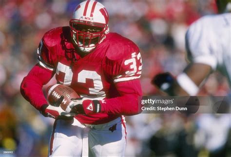 Running Back Ron Dayne Of The Wisconsin Badgers Keeps His Focused