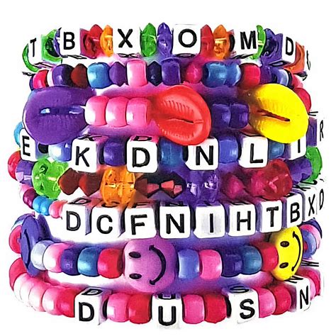 Set Creativ De Margele Pentru Bratari Miraza 600 Piese Litere Scoici