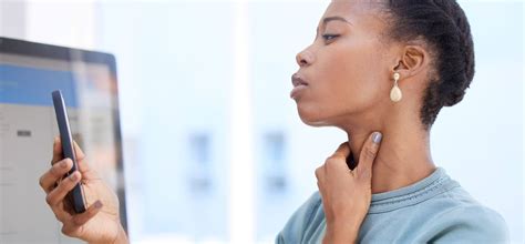 Common Thyroid Problems And When To See A Doctor