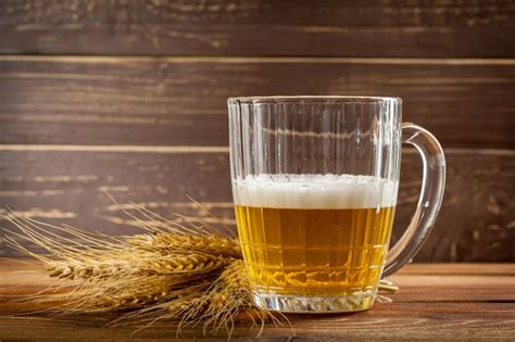 Glass Of Beer Premium Photo