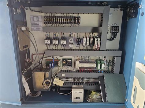 Used 18 Cu Ft Envirotronics Temperaturehumidity Test Chamber Eh18