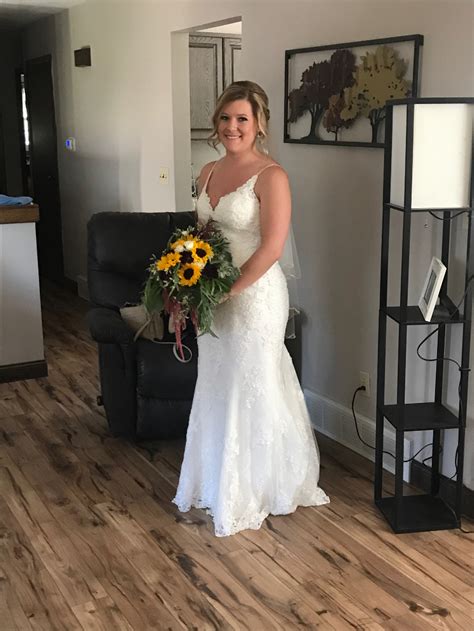 Rebecca Ingram Drew Used Wedding Dress Save 50 Stillwhite