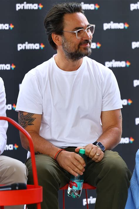 Galerie Biser Arichtev O Výchově Synů Snažíme Se Na Nich Neudělat škody říká Fotka 16