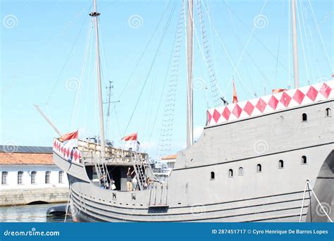 Old Portuguese Man O War Portuguese Caravel Caravela European