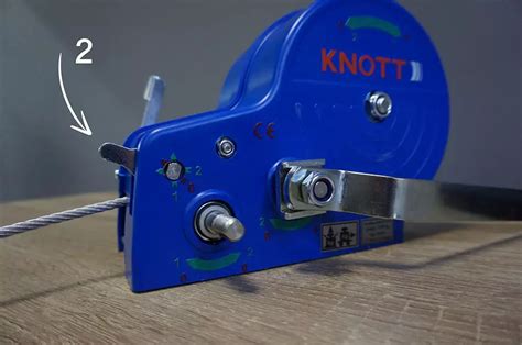 Обзор ручной лебедки Knott 1150 кг