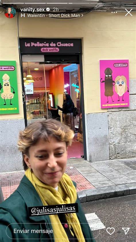 Benito Cerati Se Mostró Maravillado Con Golosinas En Forma De Genitales
