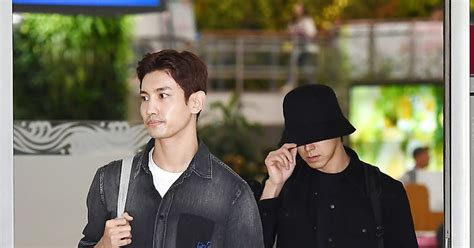 동방신기tvxq 설리 빈소 방문차 출국 하루만에 급히 귀국하는 멤버들 포토엔hd