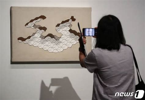 국내서 13년 만에 열리는 김범 작가 개인전