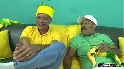 Eu E Meu Melhor Amigo Comendo Minha Mulher E A Minha Enteada Gostosa