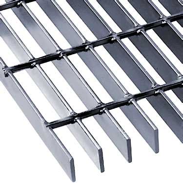 Escalones Industriales Tipo Irving Soleras Lisas Y Dentadas Grudisa
