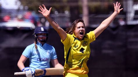 Cricket News 2022 Ellyse Perry New Range Of Gear Staple Womens