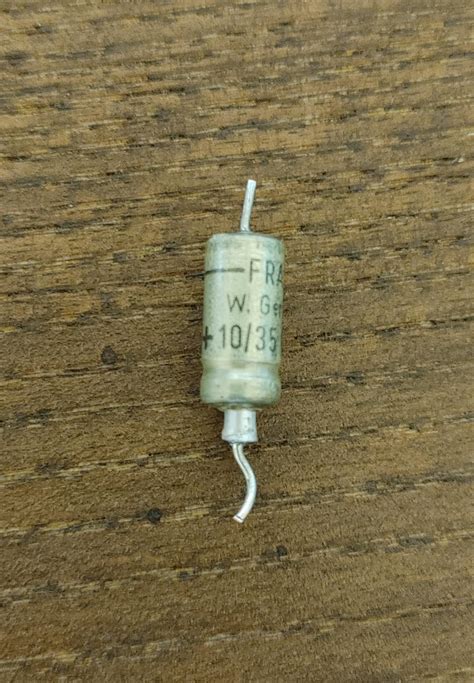 Im Guessing This Is A 10uf 35v Electrolytic But What Does Hh Mean