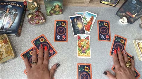 სიყვარულის სამკუთხედი🤷‍♀️ Youtube