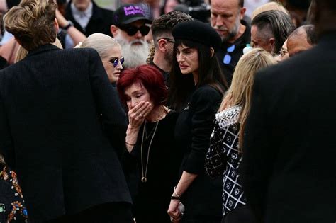 Sharon And Ozzy Osbournes Rarely Seen Daughter Aimee Makes Tearful