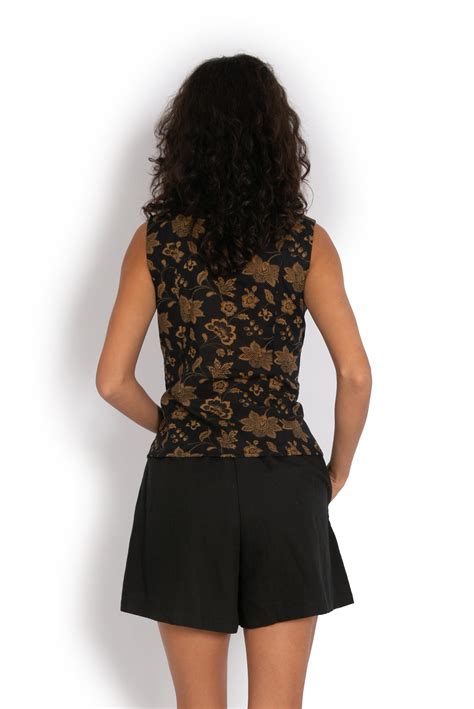 Om Designs Zoe Top Indo Black Lone Dingo