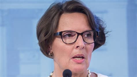 Anne Berner Uudistuksia Viedään Eteenpäin Alati Kasvavalla