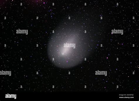 Comet Holmes 17p Holmes Optical Image Of The Nucleus And Diffuse Coma Of Comet Holmes Comets