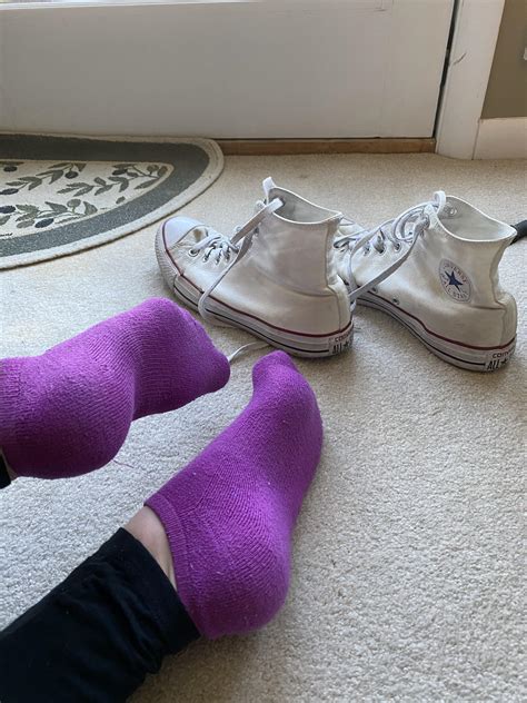 Smelly Socks And Smelly Shoes Scrolller