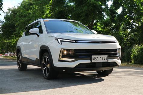 Jac Js4 From Daily Drives To ‘vacay Vibes