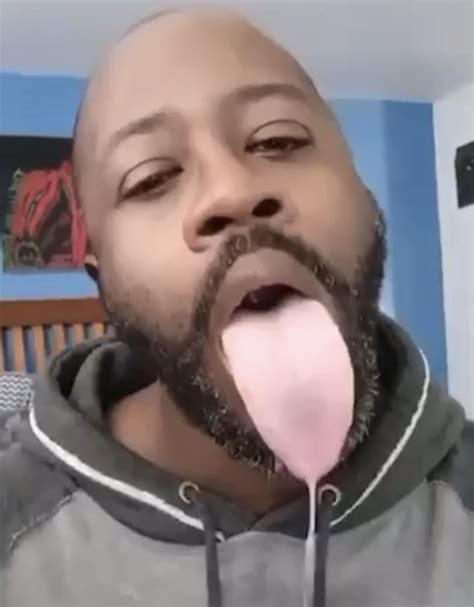 Massive Tongue ThisVid com Türkçe Massive Tongue ThisVid com Türkçe