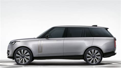 The Range Rover Sv Ultra Is The Most Range Rovery Modern Range Rover