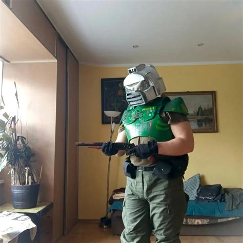 My Updated 1994 Classic Doomguy Cosplay Rdoom